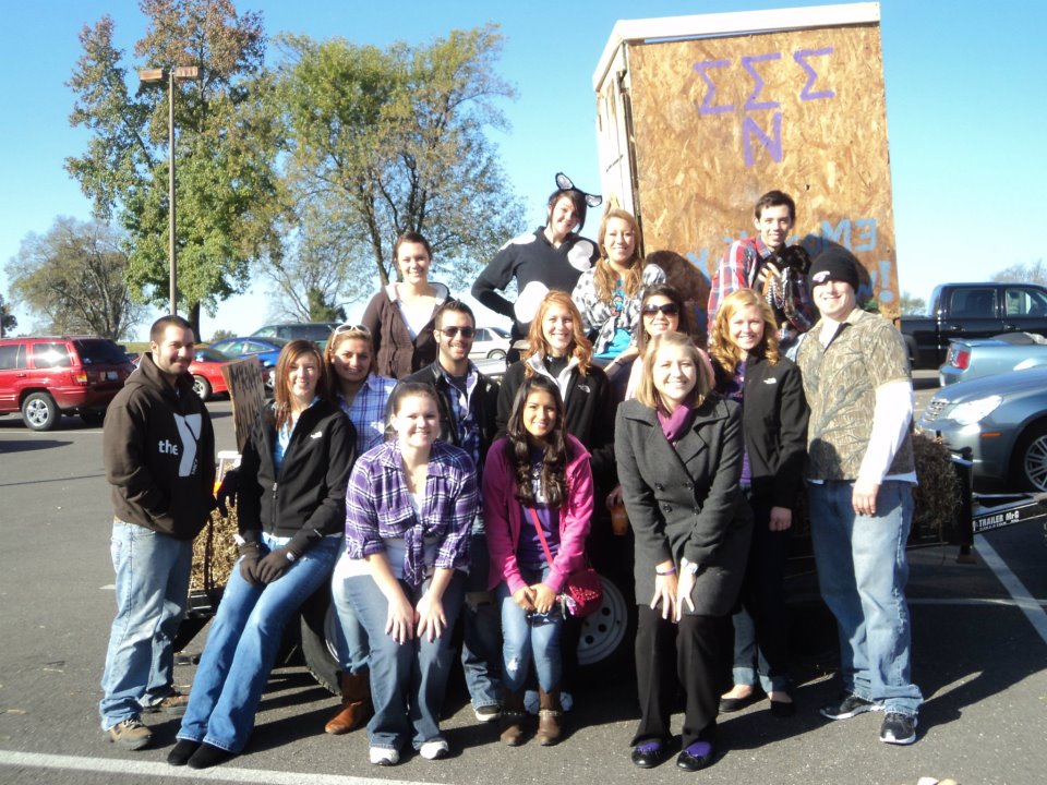 Greek of the Week- Sigma Sigma Sigma, Theta Gamma Chapter! - Greek Gear ...